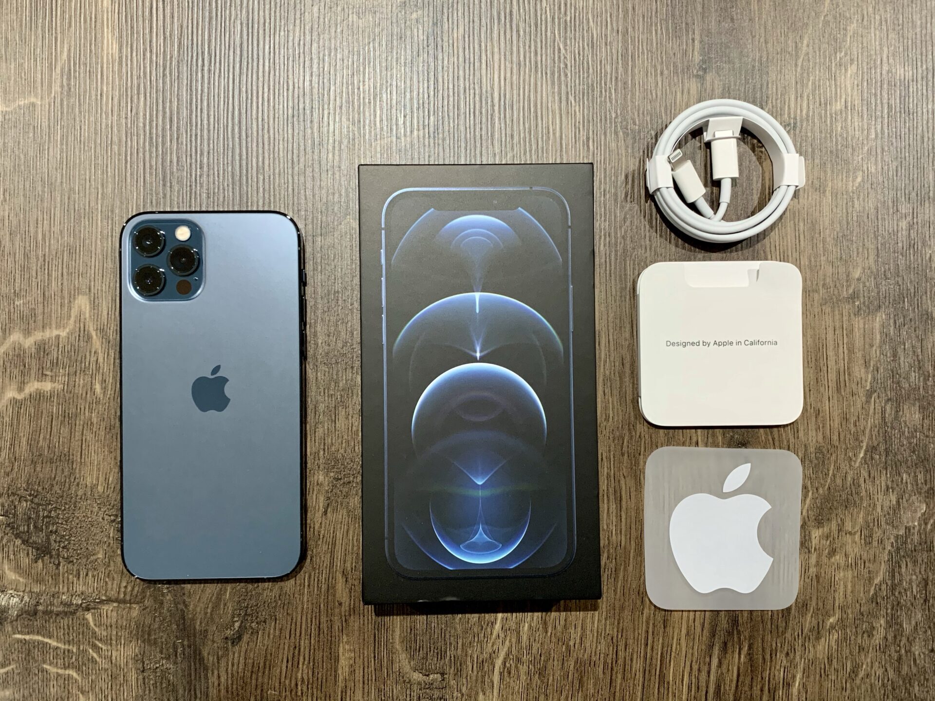 Upgrading To The iPhone 12 Pro (Review) - Life of Man